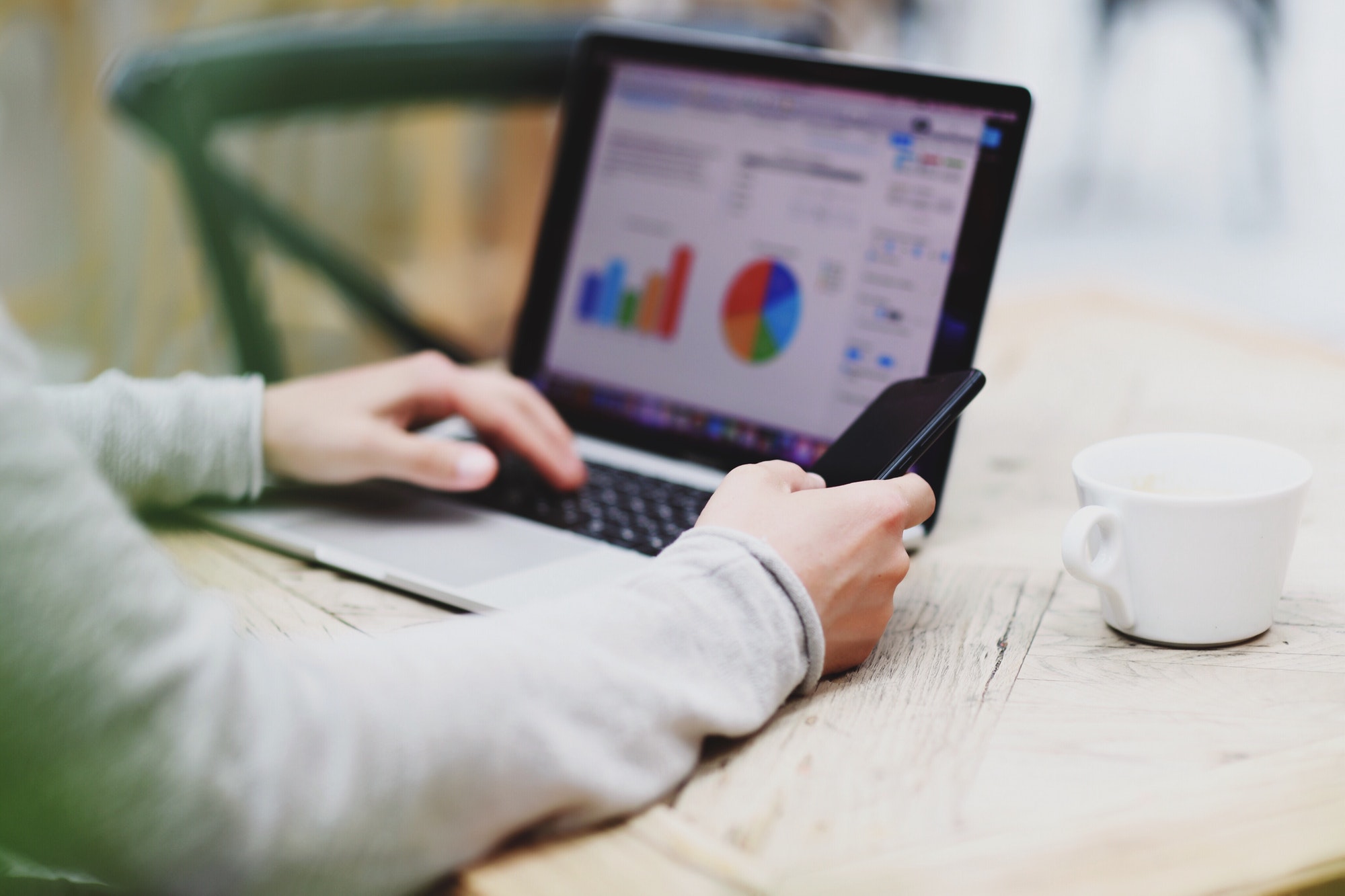 Descubra como a Info Services Tecnologia dobrou o fluxo de clientes